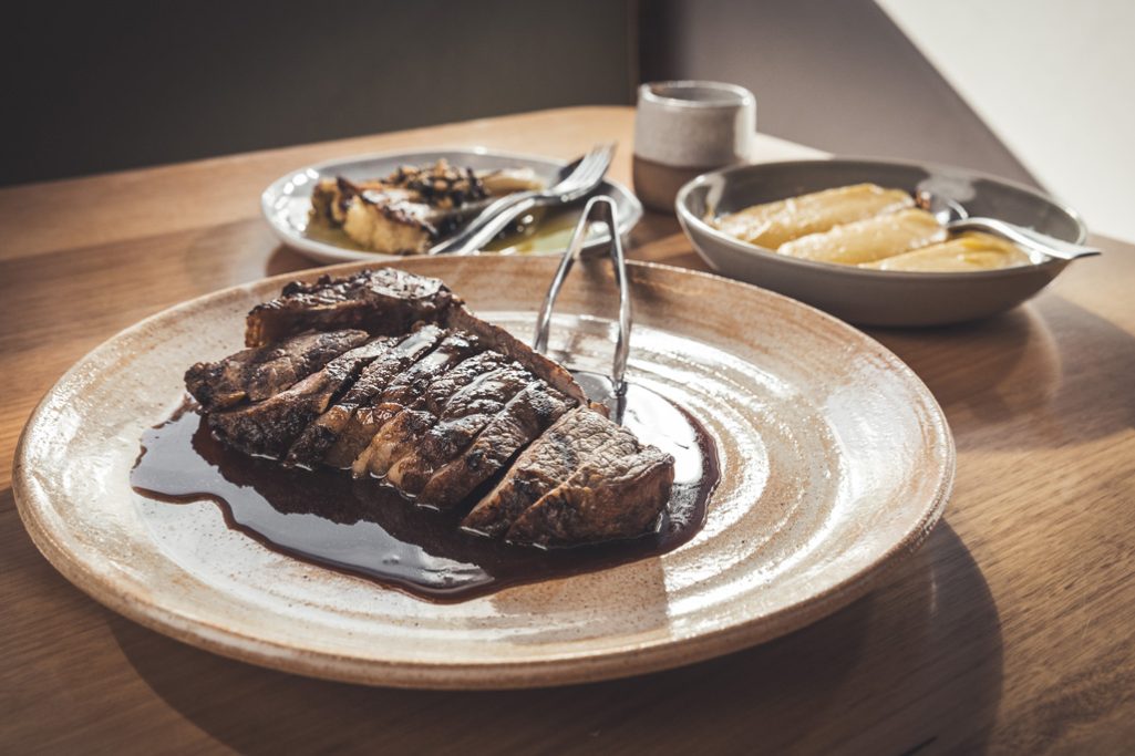 Palette - Gold Coast's Three Hat fine dining restaurant.